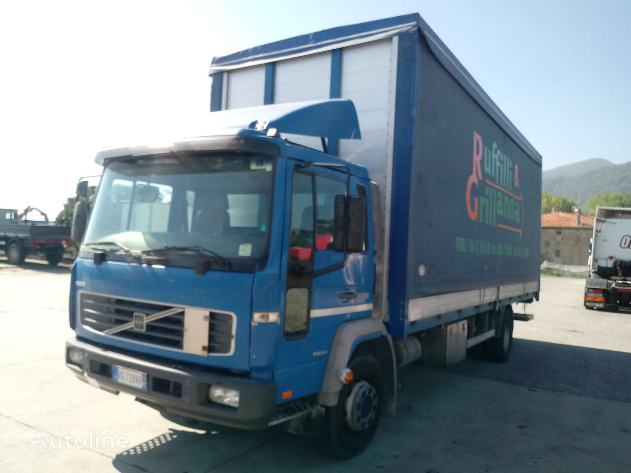 Camion furgone VOLVO FL6.250 in vendita Italia Costigliole Saluzzo (CN), LE16504